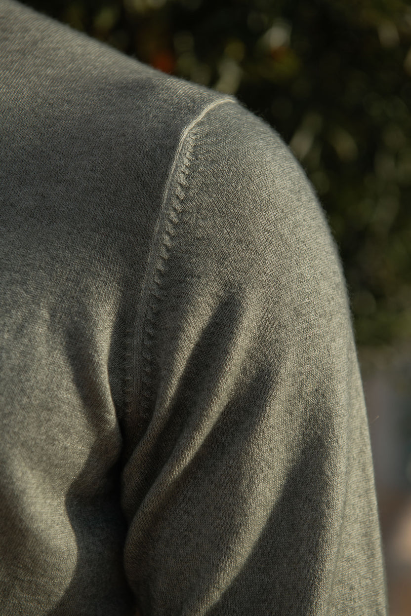 Green superlight cashmere round neck – Made in italy