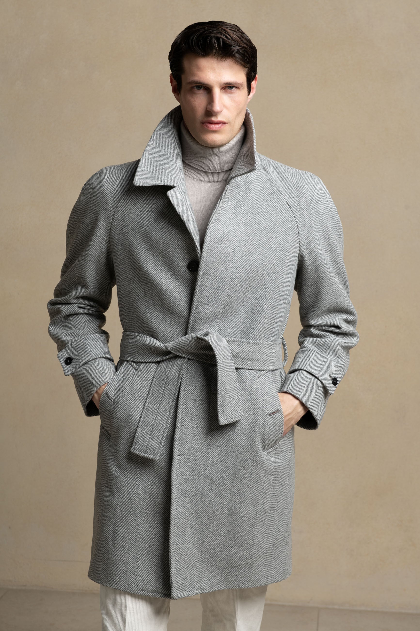 Grey herringbone raglan coat | Made in Italy | Pini Parma